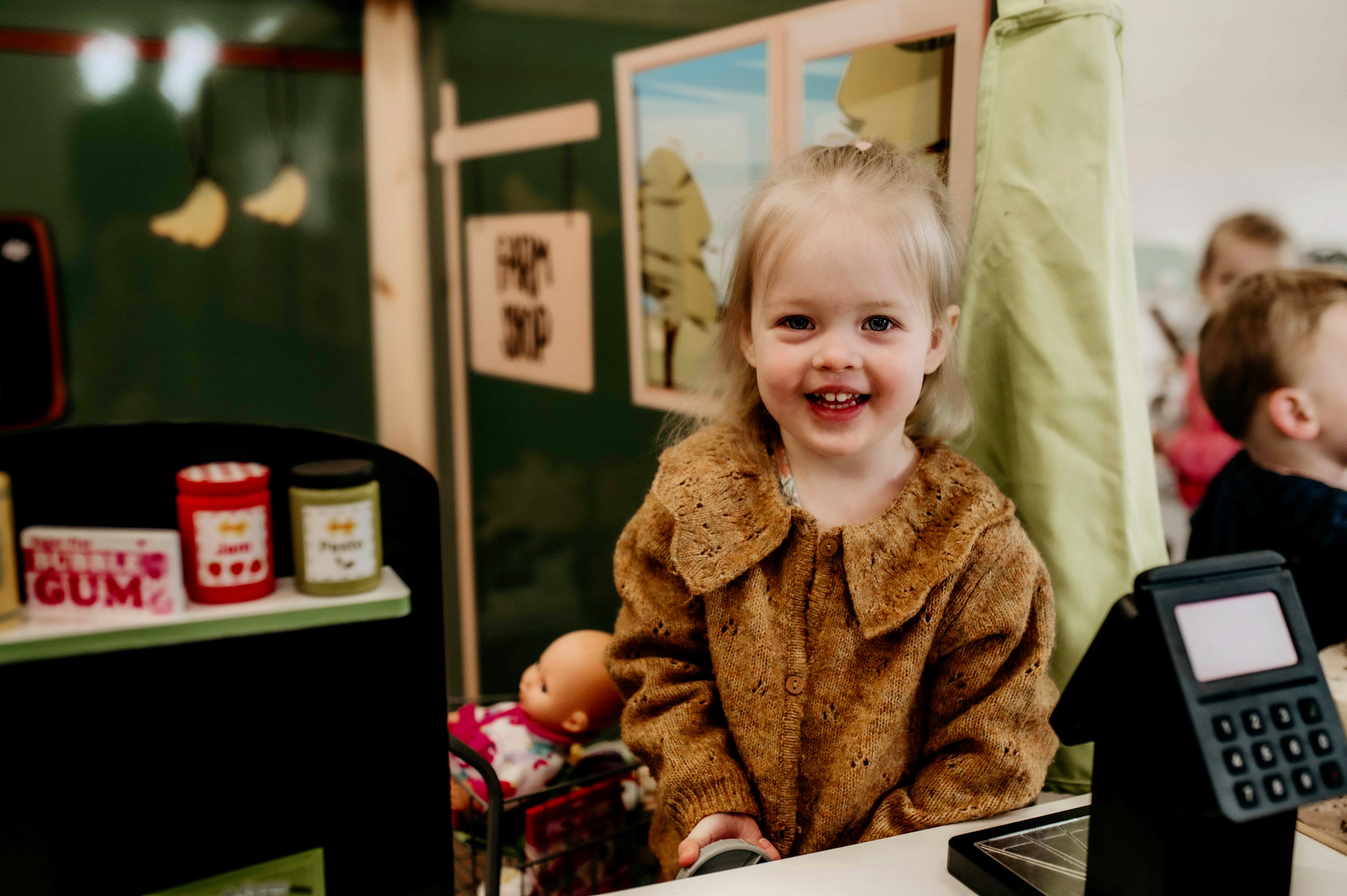 Little Kid Town 👮👩‍🚒👷